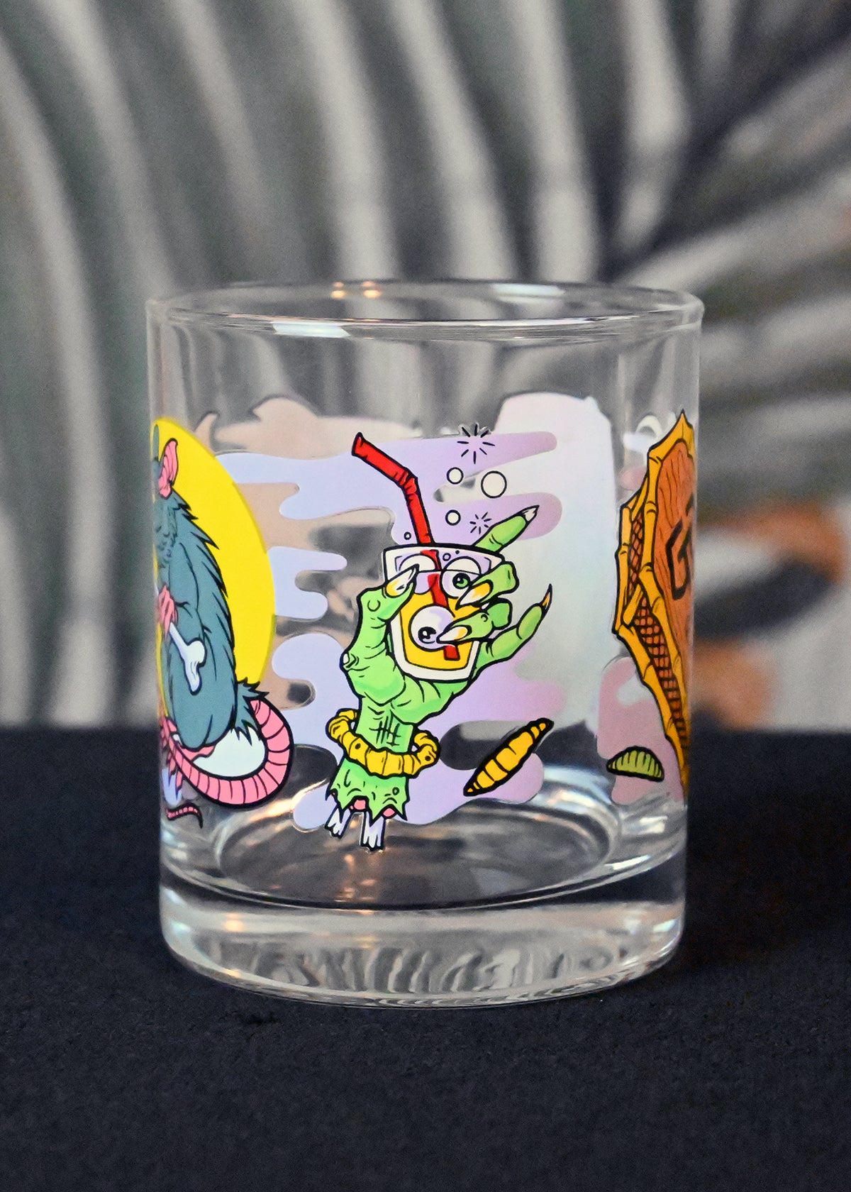 Zombie Fez Rock Glass – Biggs Studio